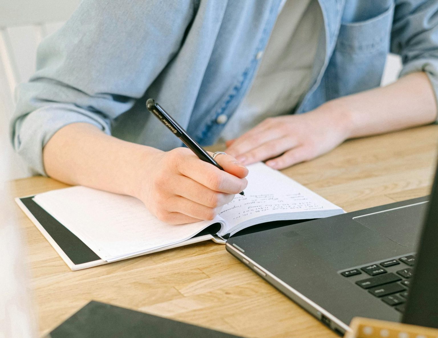 How To Take Better Notes and Why It’s Important | Connect Assistant ...